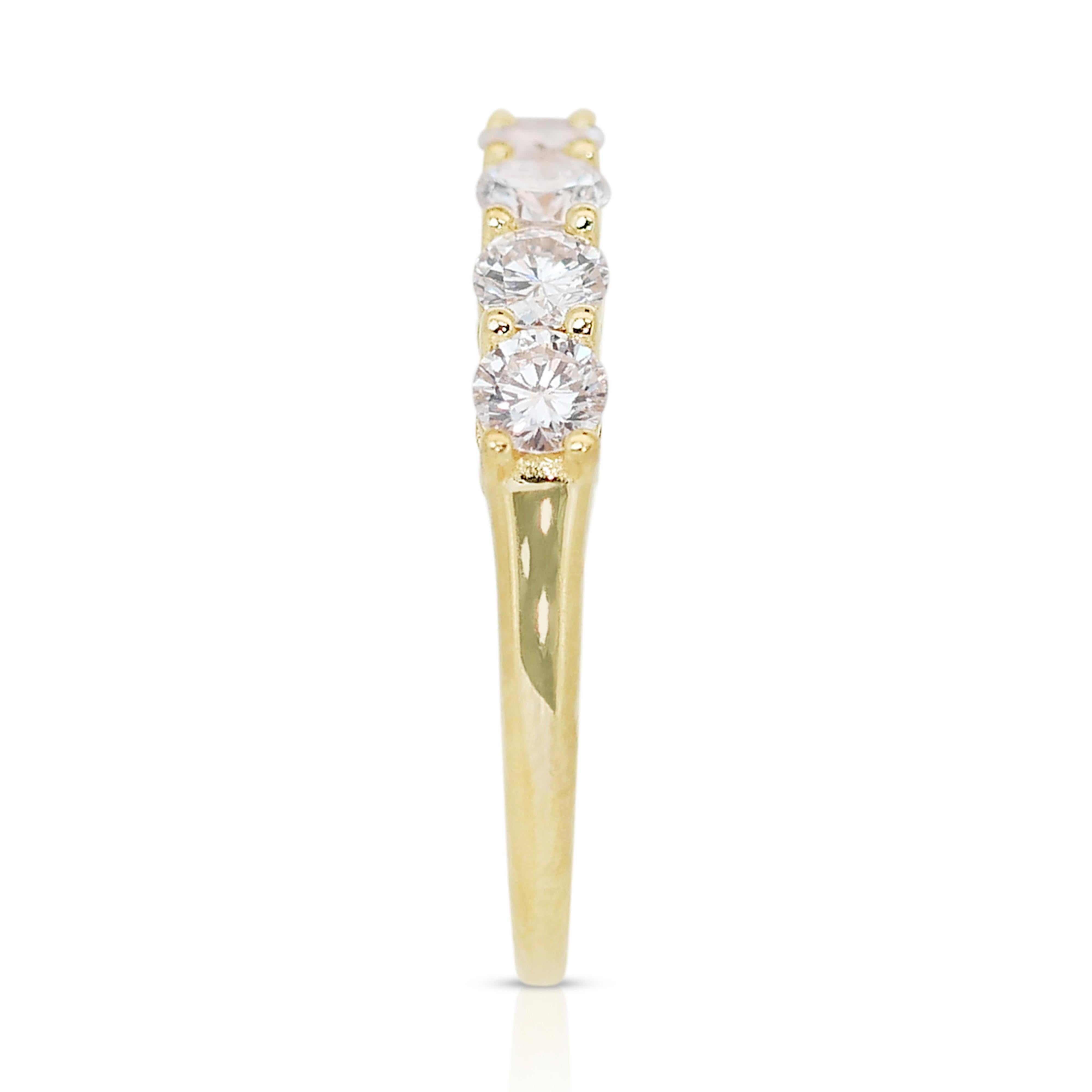 Fascinating 1.07ct Diamonds Half Eternity 7-Stone Ring in 18k Yellow Gold - IGI For Sale at 1stDibs