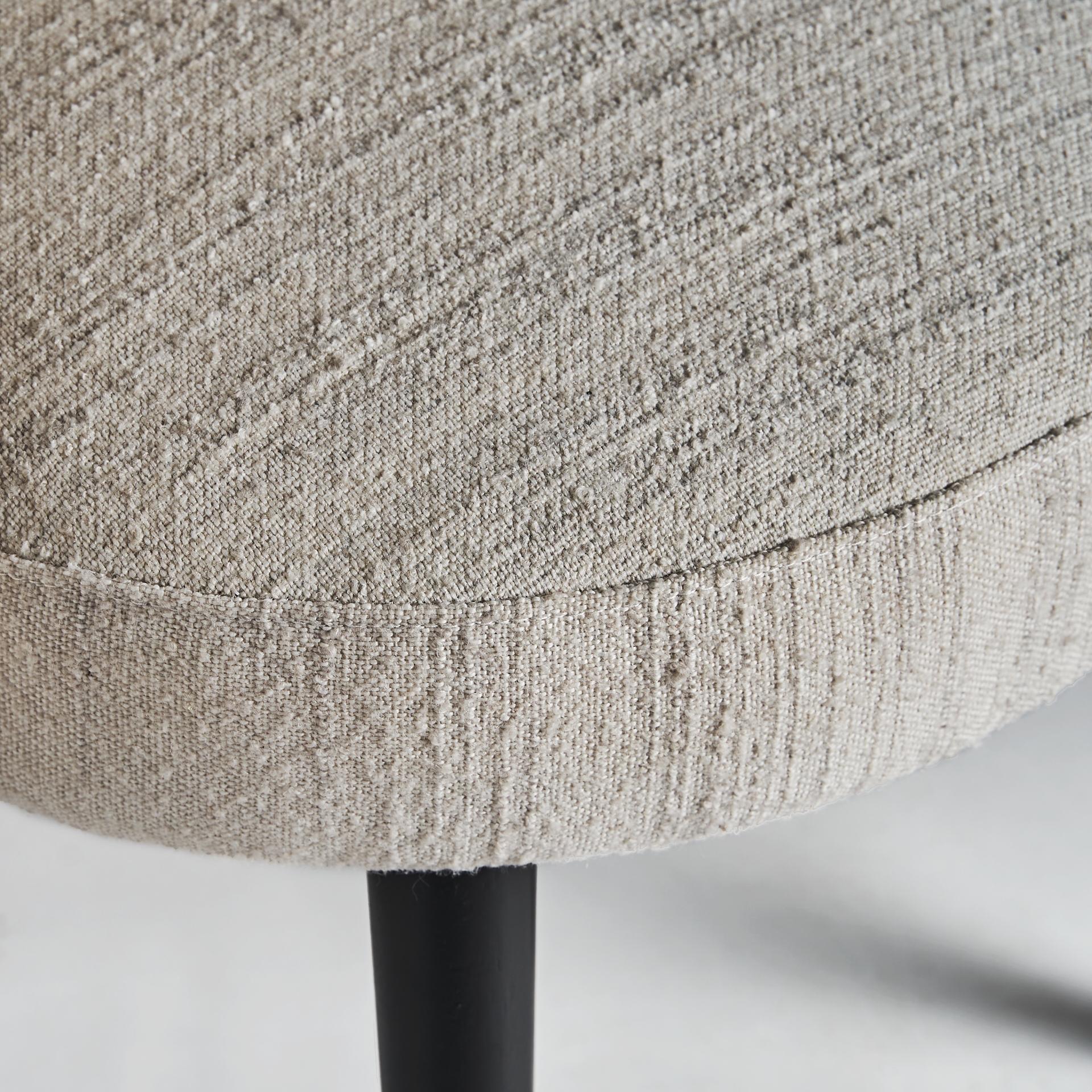 Fast Track: Set of 6 Dining Chairs In Off-White Cotton Boucle Fabric ...