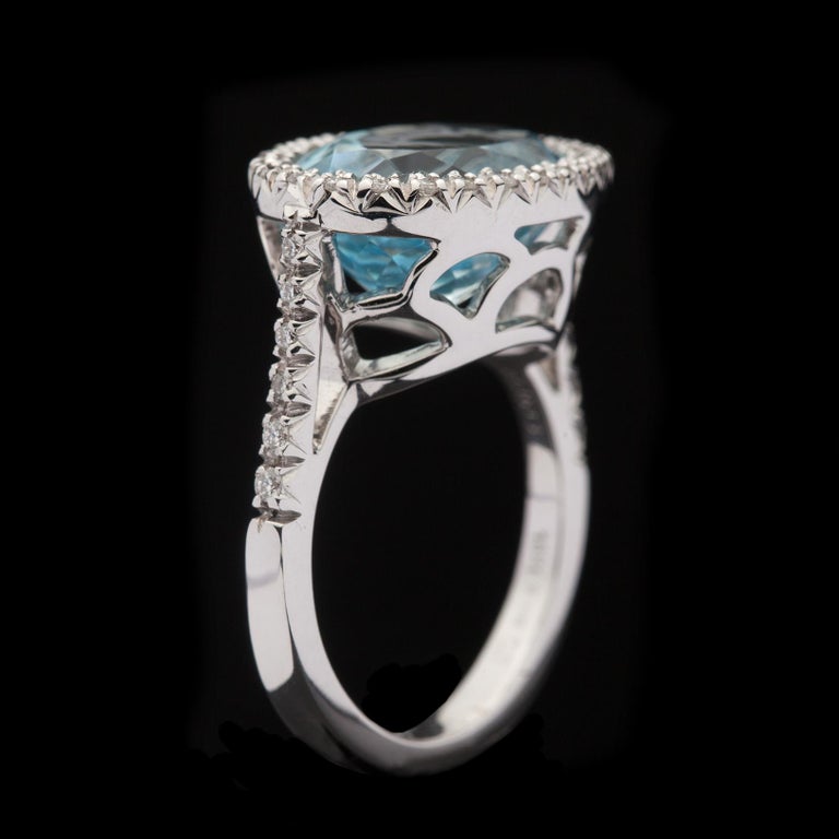 Favero Aquamarine and Diamond Ring at 1stDibs