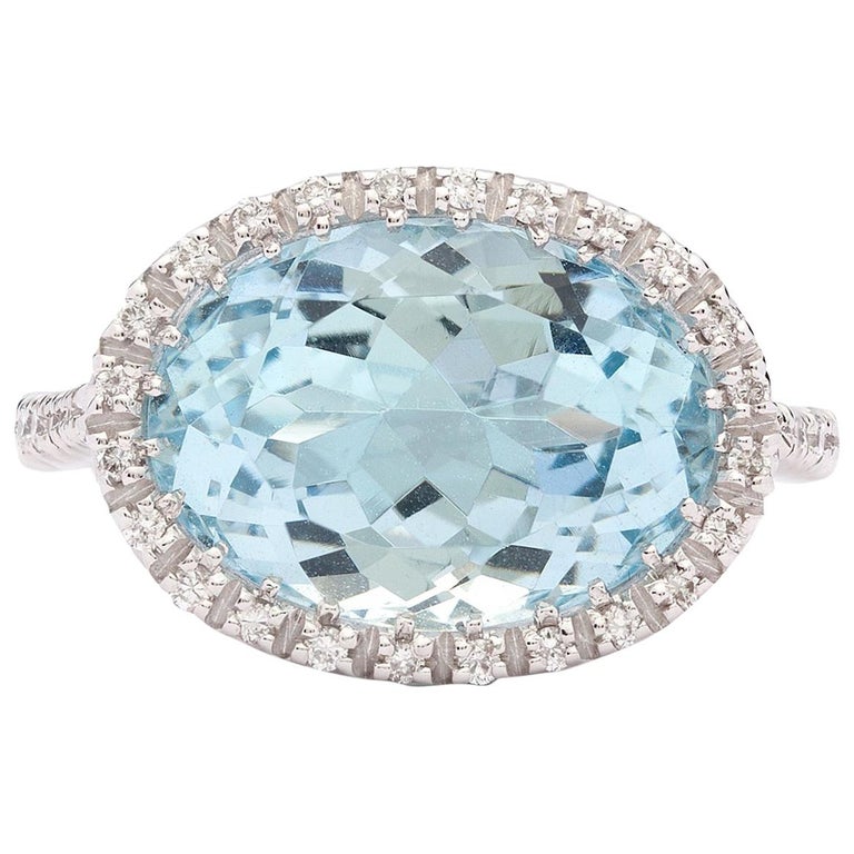 Favero Aquamarine and Diamond Ring at 1stDibs