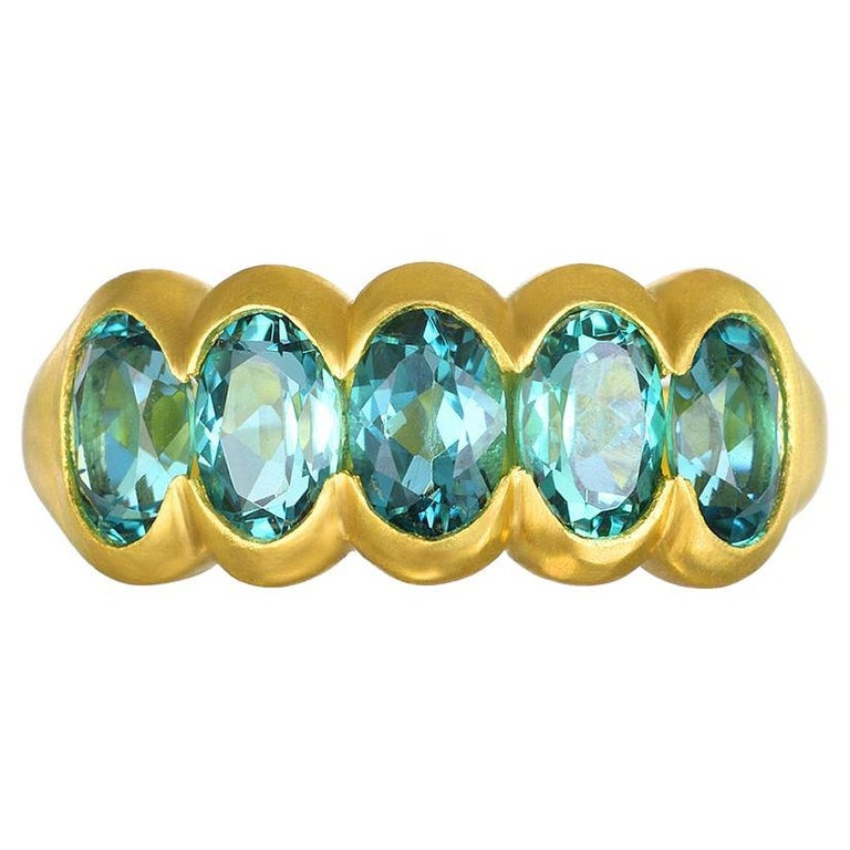 Faye Kim 18 Karat Gold Blue-Green Tourmaline Scallop Ring For Sale at ...