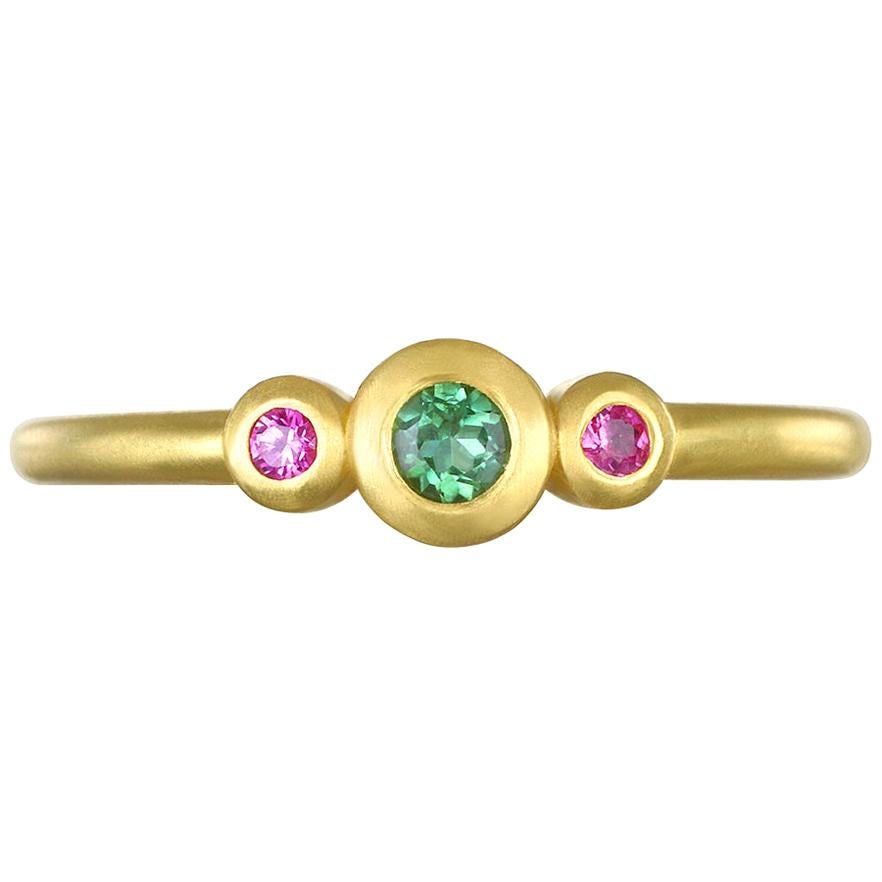 Faye Kim 18 Karat Gold Three-Stone Emerald and Pink Sapphire Stack Ring ...