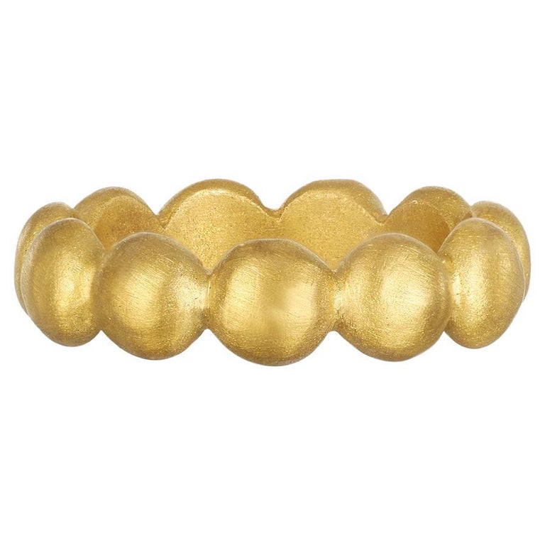 Faye Kim 22 Karat Gold Granulation Bead Band Ring For Sale at 1stDibs