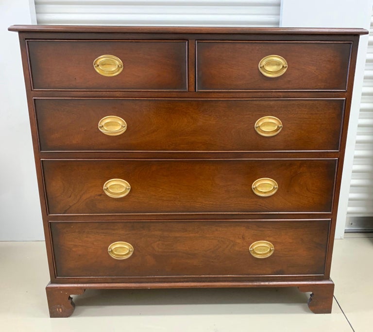 Federal Five-Drawer Mahogany Dresser Commode Chest of Drawers For Sale ...