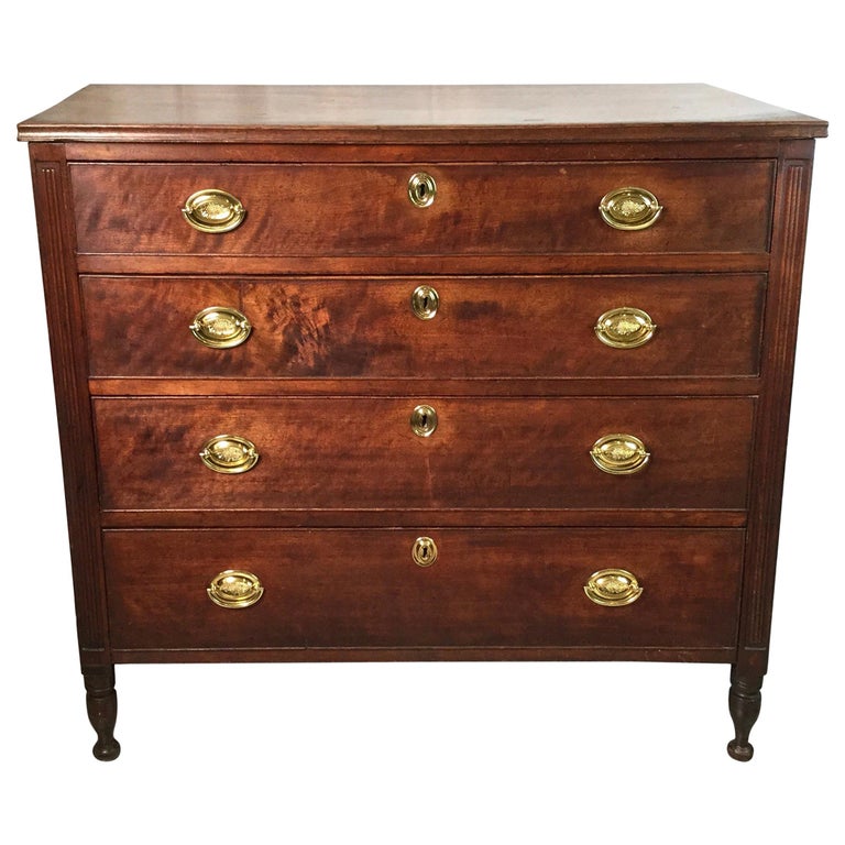 Federal Period 4-Drawer Chest For Sale at 1stDibs