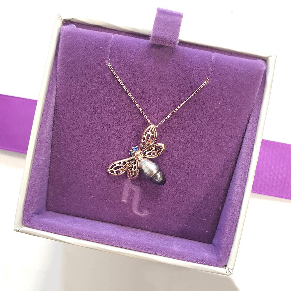 Fei Liu Cultured Pearl and 0.04ct Sapphire 18K Yellow Gold Bee Pendant ...