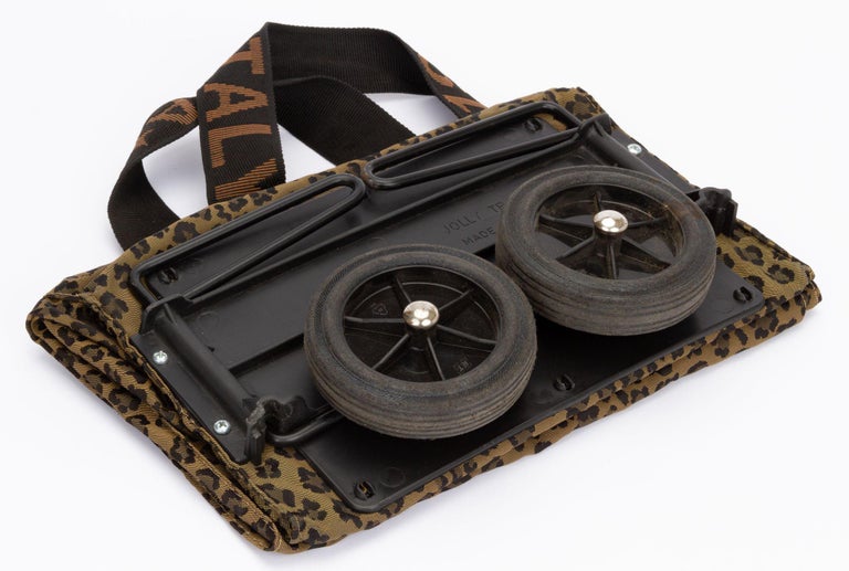 Fendi 1925 Cheetah Foldable ShoppingCart For Sale at 1stDibs
