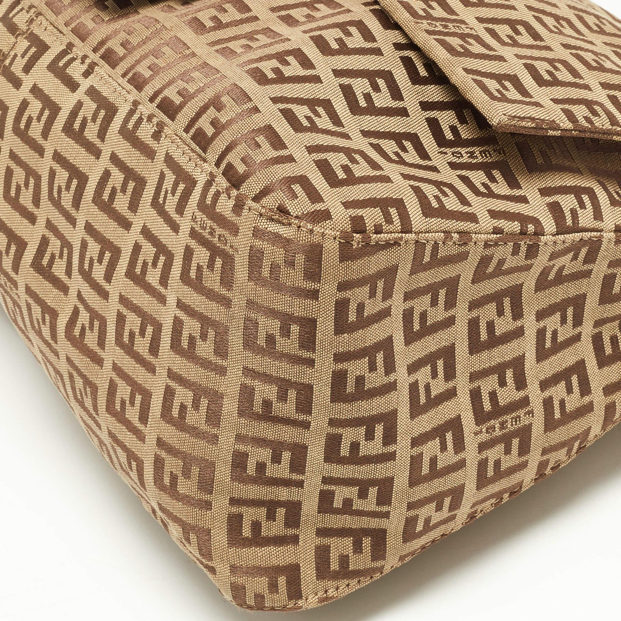 Fendi Beige/Brown Zucchino Canvas and Leather Mama Baguette Bag For ...