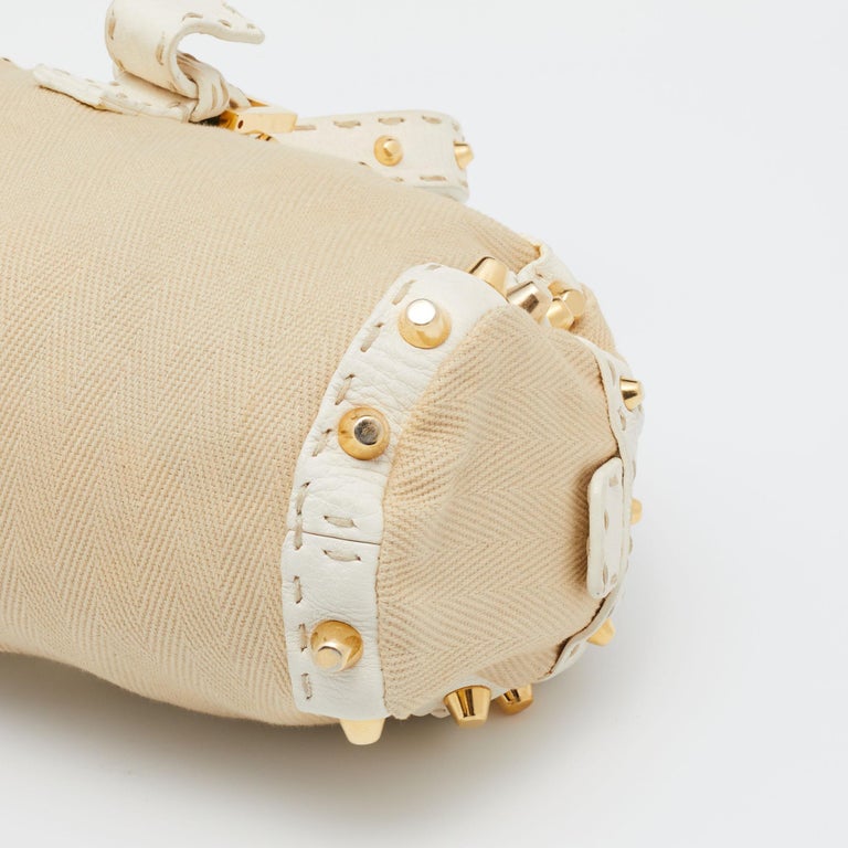 Fendi Beige/White Canvas And Leather Duffel Bag For Sale at 1stDibs