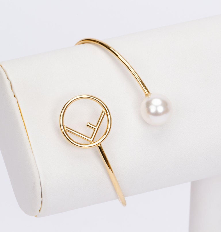 Fendi BNIB Gold Tone Pearl Bracelet For Sale at 1stDibs
