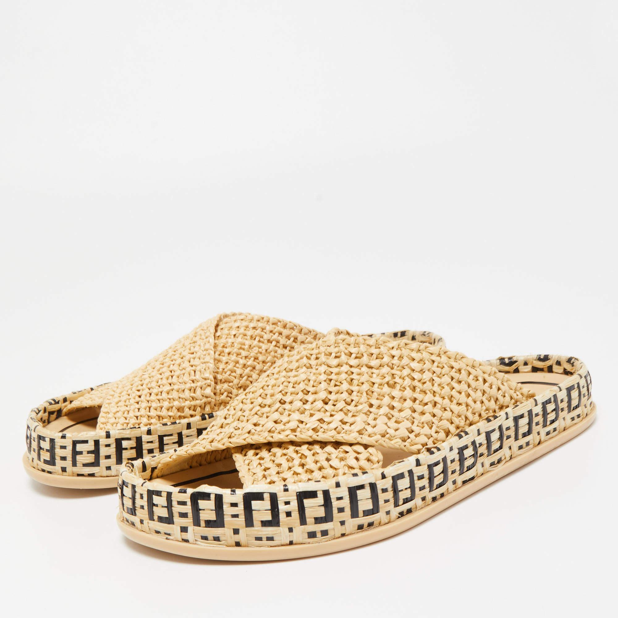 Fendi Cream Raffia Criscross Flat Slides For Sale at 1stDibs