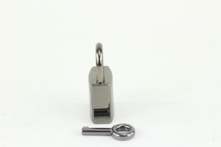 Fendi FF Logo Padlock and Key Lock Set Bag Charm 126f48 For Sale at 1stDibs