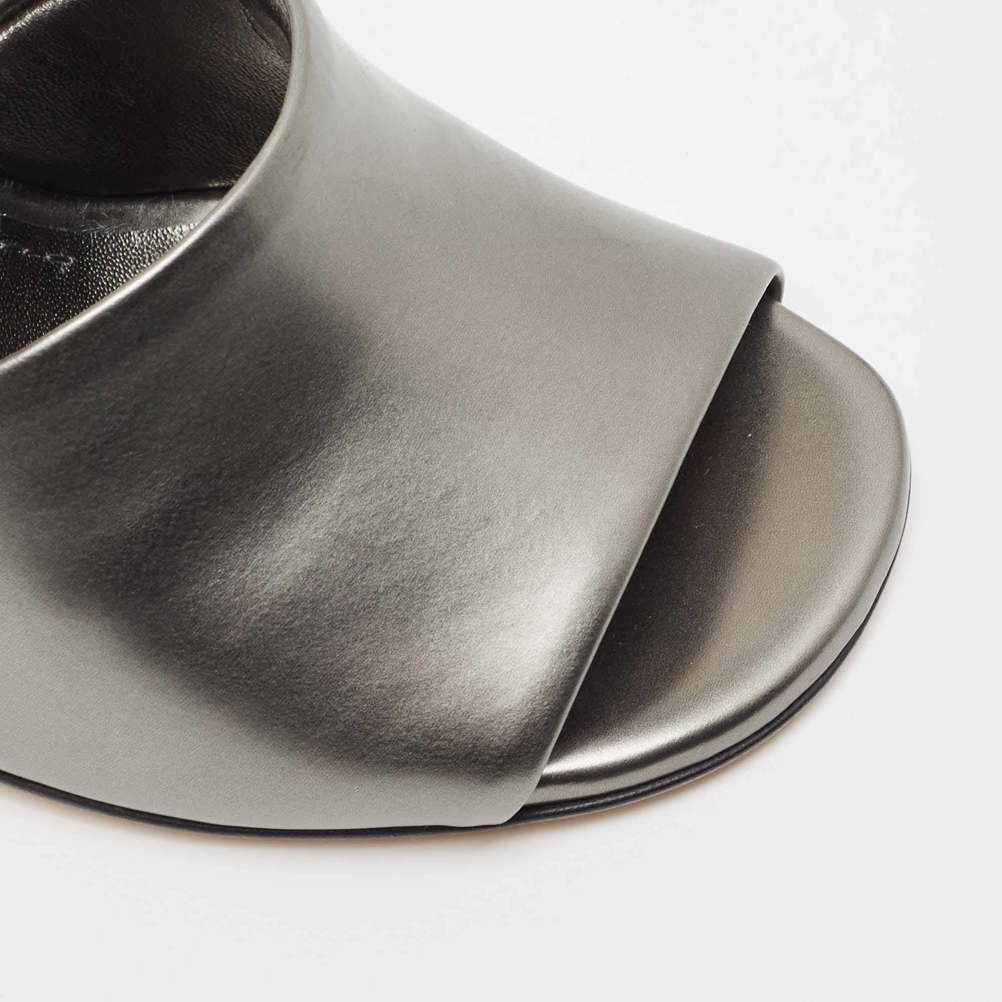 Fendi Grey Leather First Slide Sandals Size 36 For Sale at 1stDibs