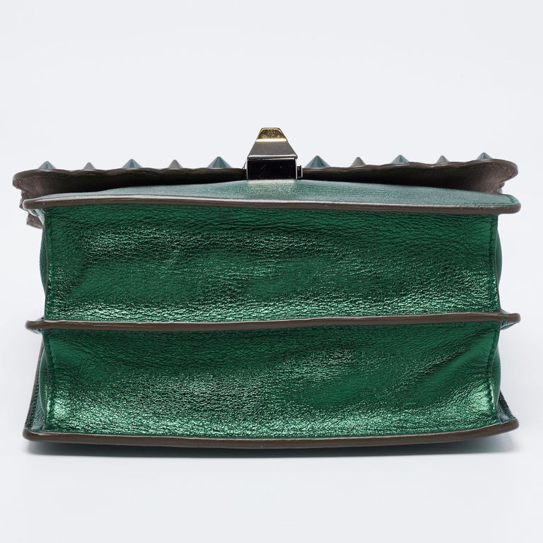 Fendi Jade Green Leather Small Scalloped Kan I Shoulder Bag For Sale at ...