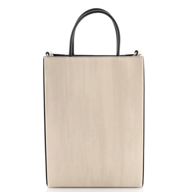 Fendi Pack Shopping Tote Leather Small For Sale at 1stDibs