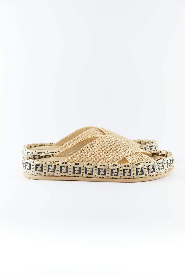 FENDI RAFFIA SLIDES Natural - Size 38 For Sale at 1stDibs