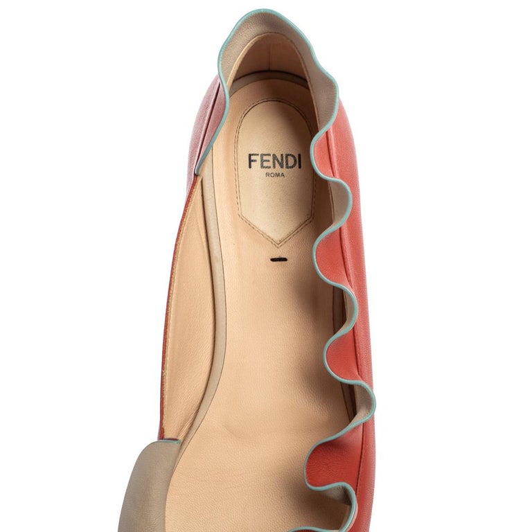 Fendi Red Leather Ruffle Trim Ballet Flats Size 39 For Sale at 1stDibs