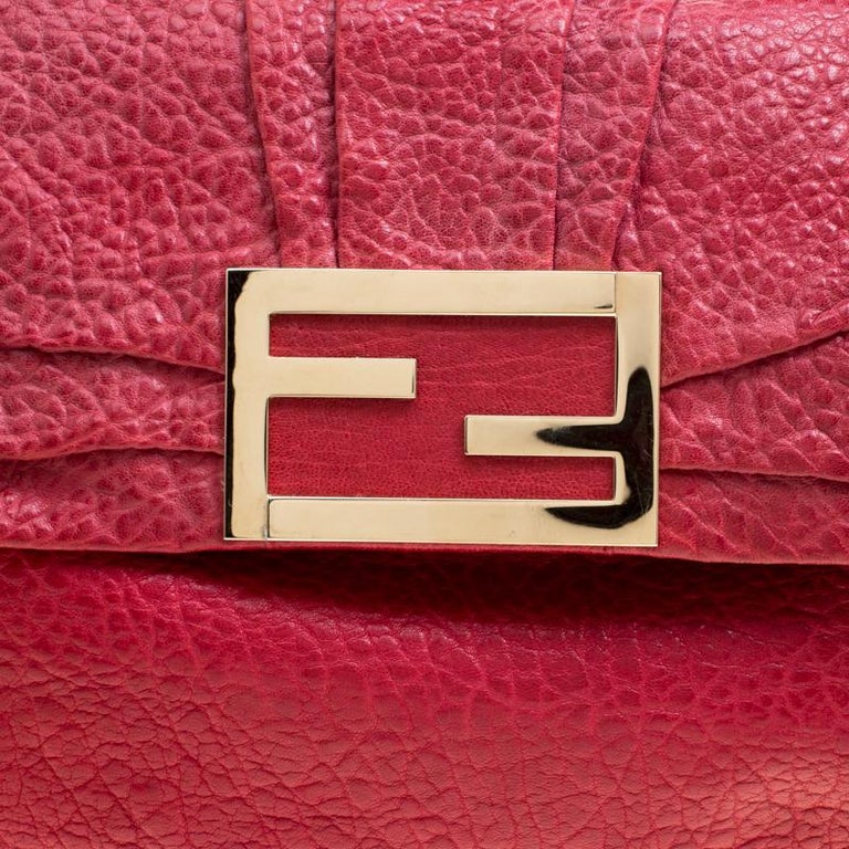 Fendi Red Textured Leather Mia Flap Shoulder Bag For Sale at 1stDibs