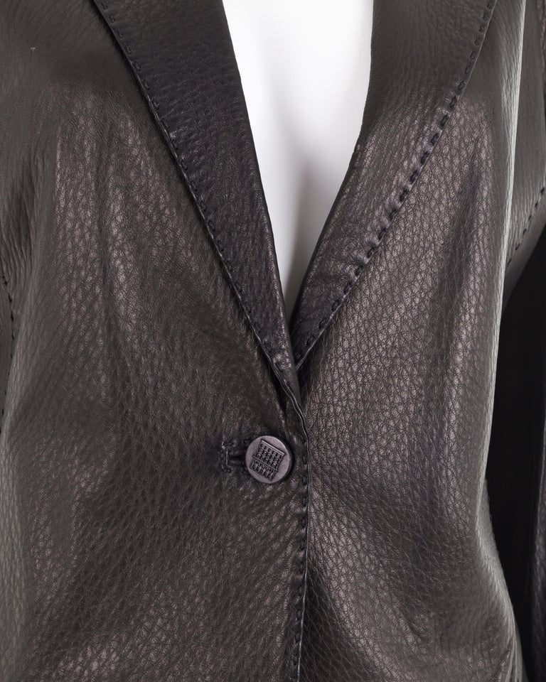 Fendi Selleria black handmade grained leather blazer jacket For Sale at ...