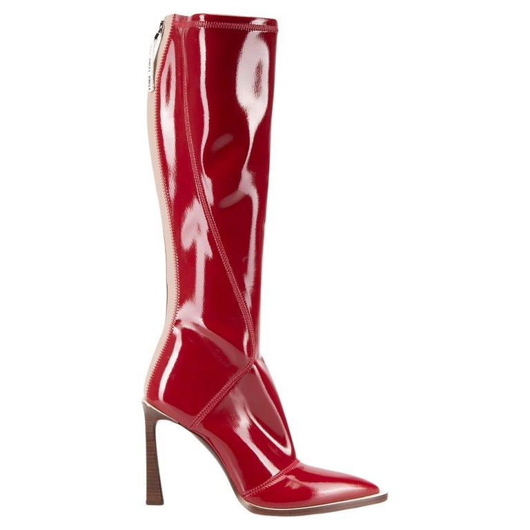 Fendi Women's Red Pointed Toe Patent Leather Knee Boots For Sale at 1stDibs