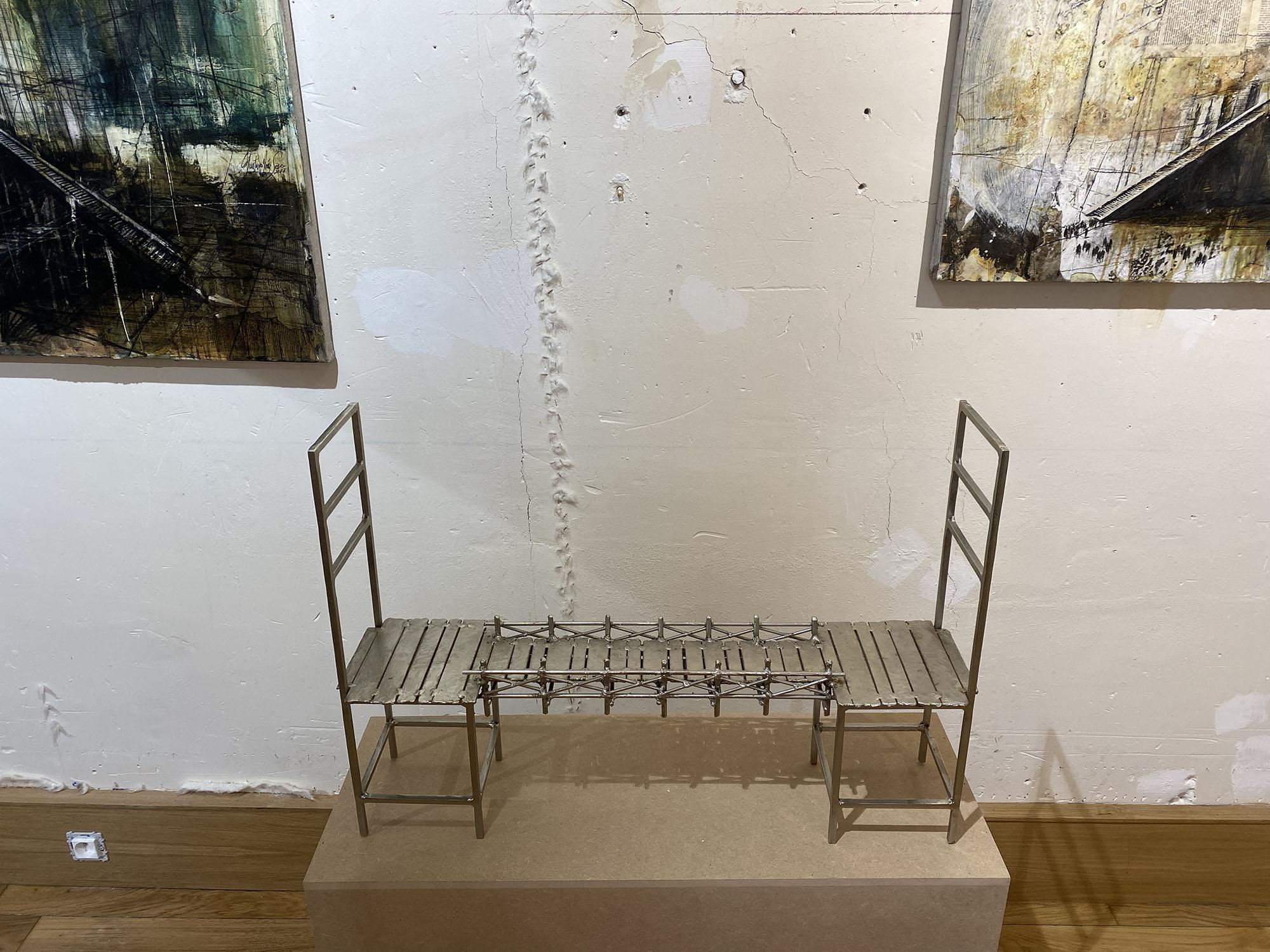 Fernando Suarez Reguera - Puente dialogo, figurative sculpture ...