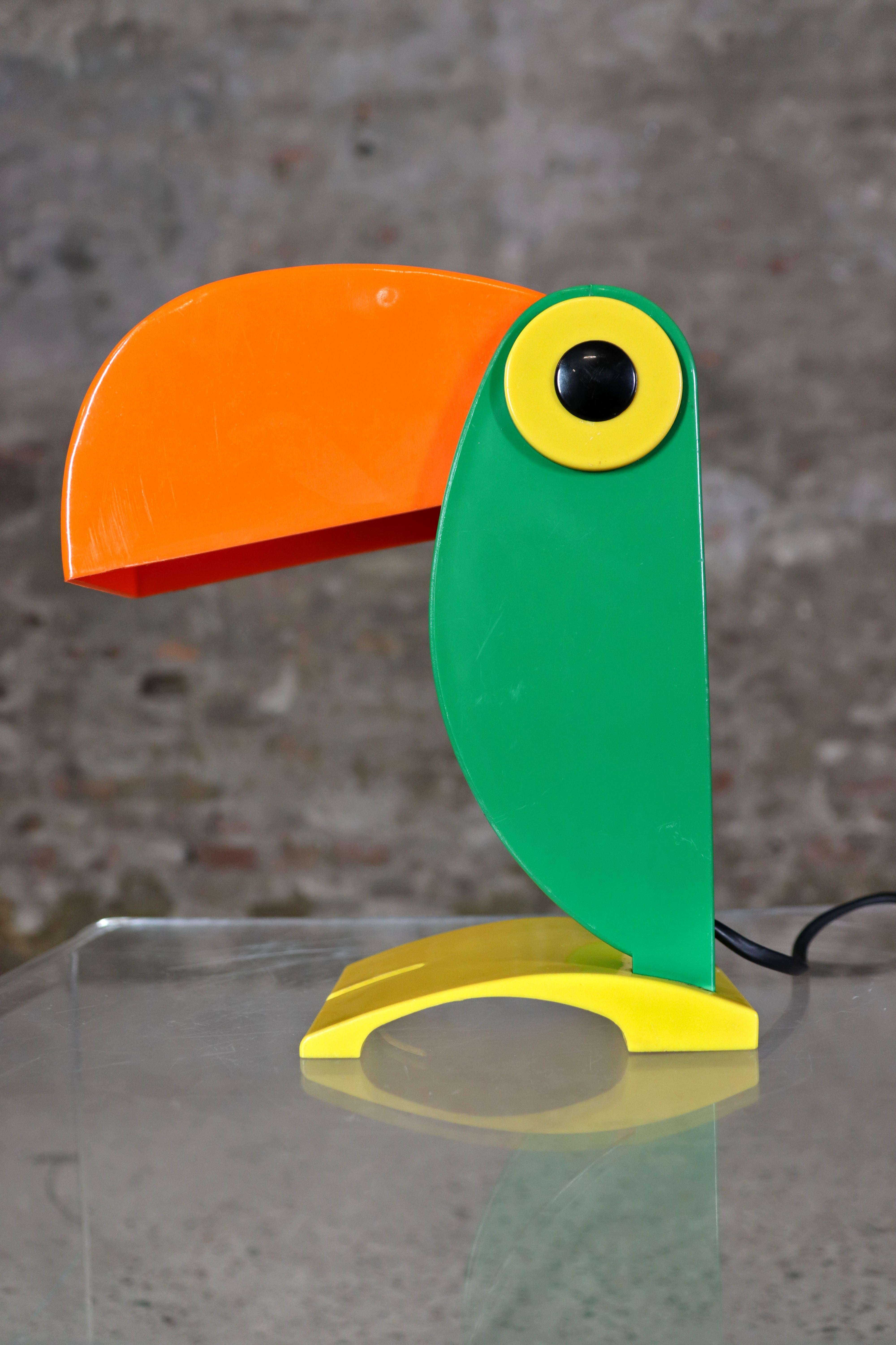 Ferrari – Toucan Lamp – Green – Old Timer – 1970 For Sale at 1stDibs