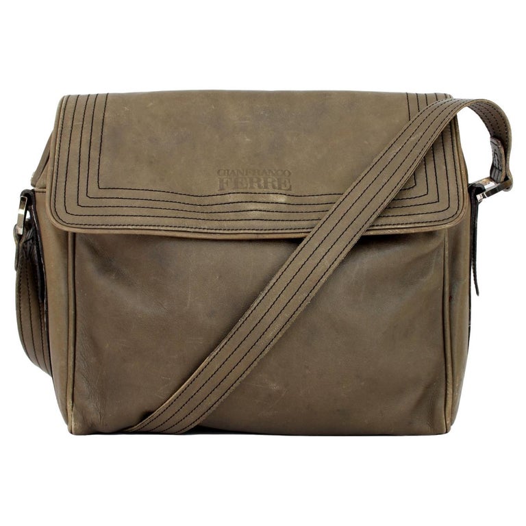 Ferrè Grey Leather Vintage Handbag For Sale at 1stDibs