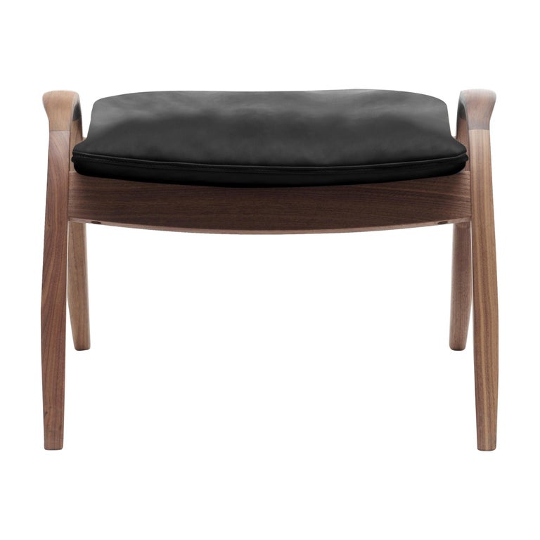 Customizable FH430 Signature Footrest in Walnut Oil by Frits Henningsen ...