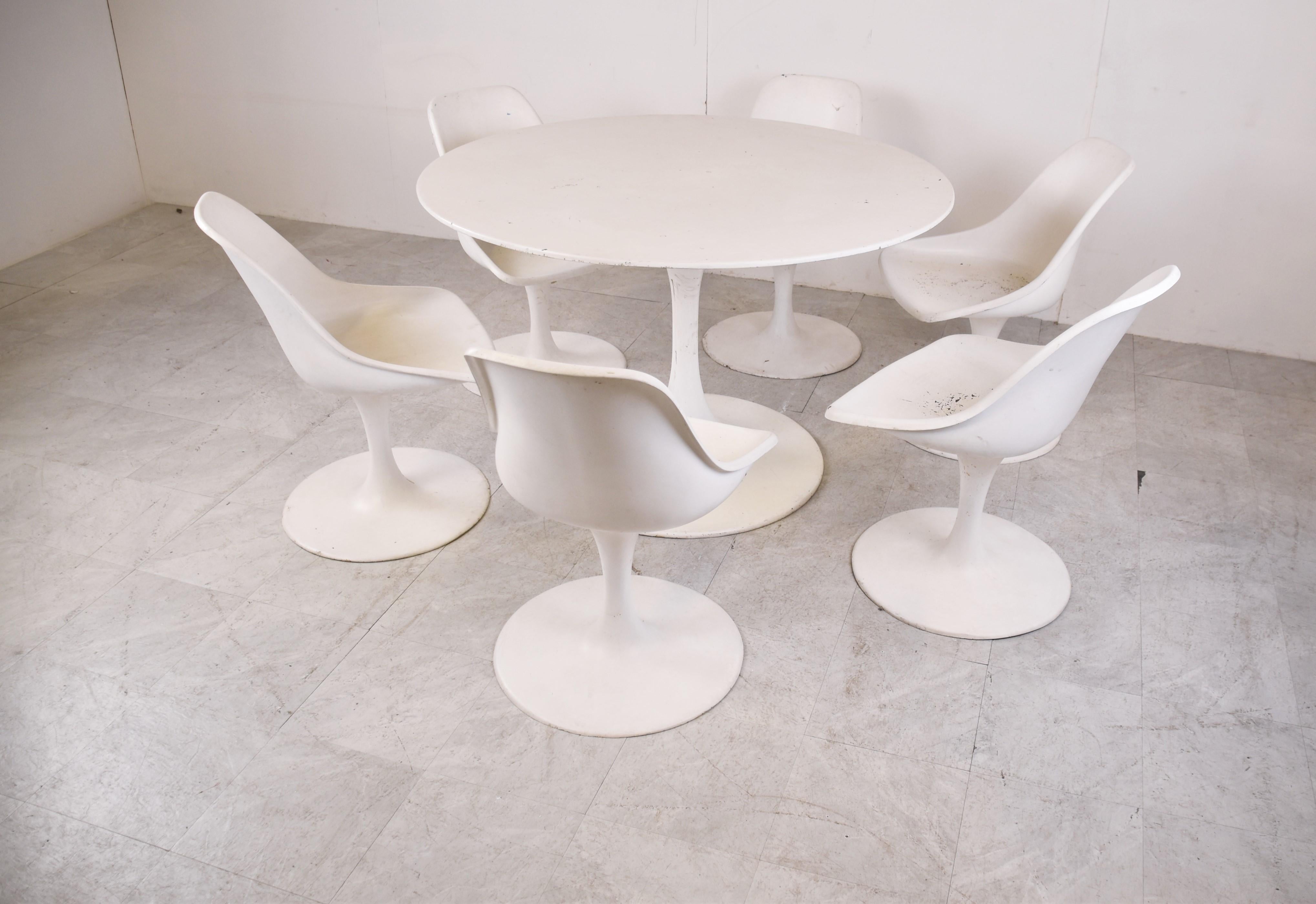 Fiberglass space age dining set, 1960s at 1stDibs