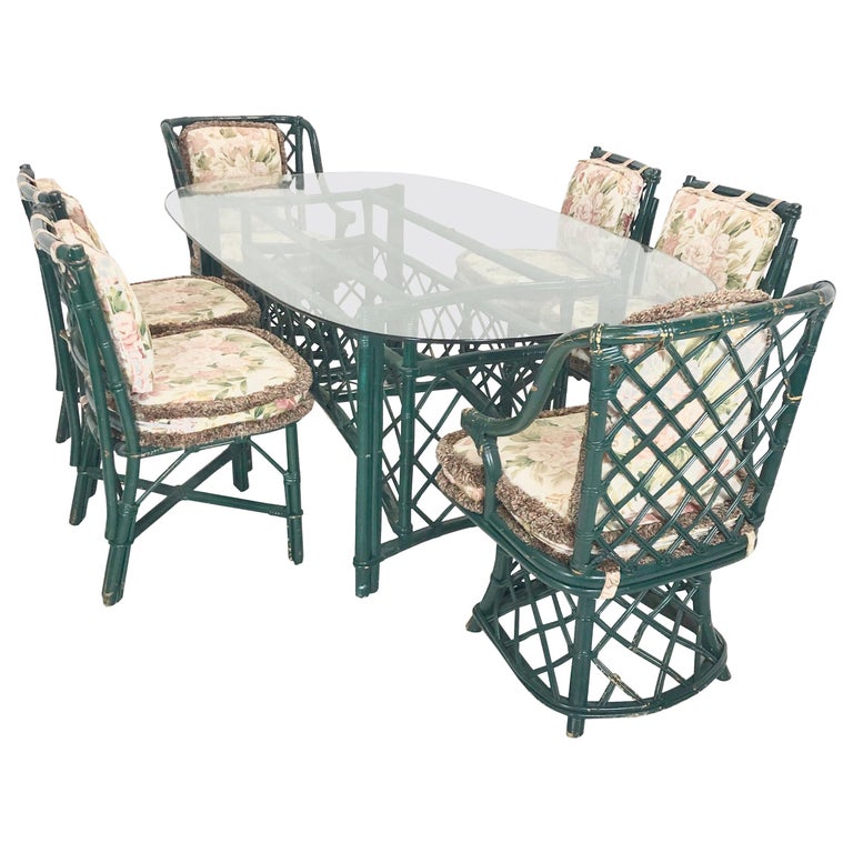 Ficks Reed Dining Table and Chairs For Sale at 1stDibs