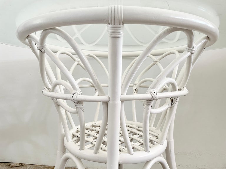 Ficks Reed Lattice Pattern Small Round Dining Table For Sale at 1stDibs