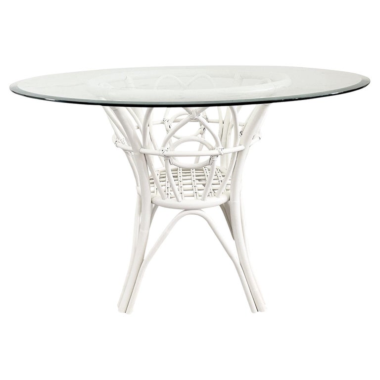 Ficks Reed Lattice Pattern Small Round Dining Table For Sale at 1stDibs
