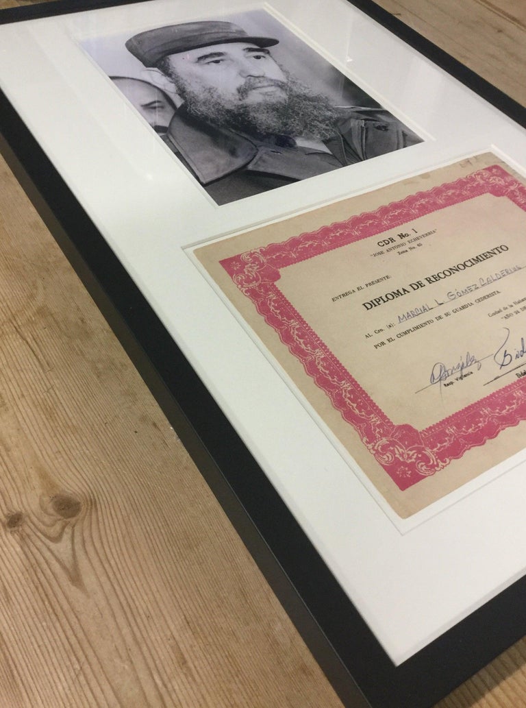 Fidel Castro Signed Certificate of Recognition For Sale at 1stDibs
