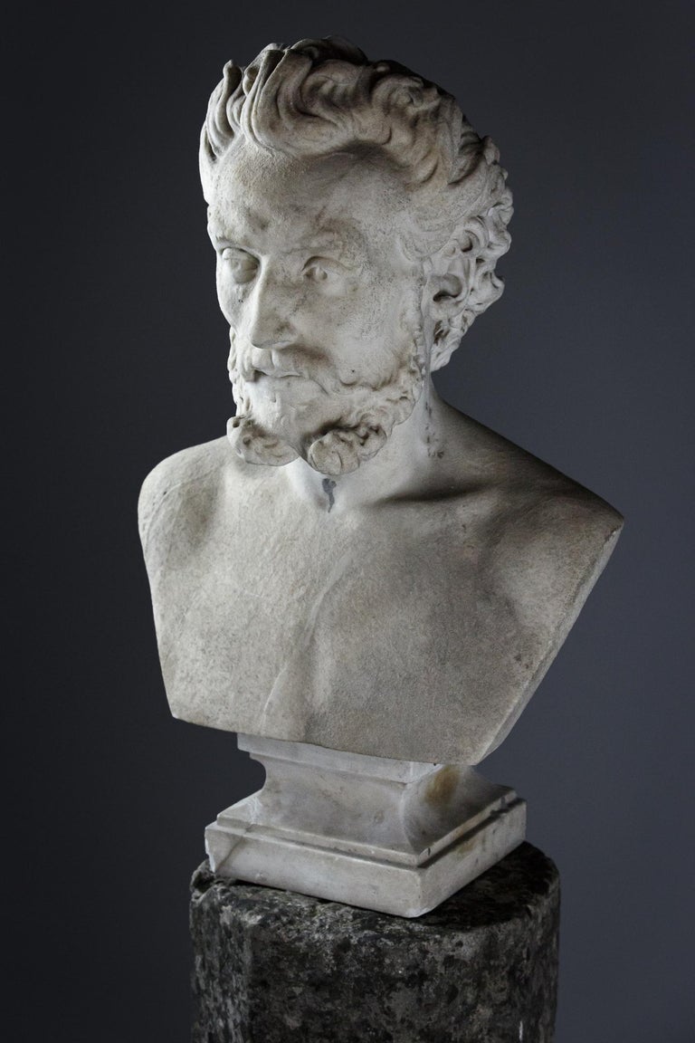 Fine 19th Century Carved Marble Bust of a Gentleman For Sale at 1stDibs