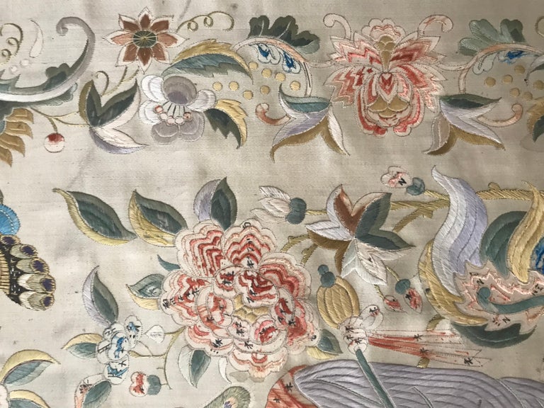 Fine Antique Chinese Silk Embroidery, China Embroidered Antique ...