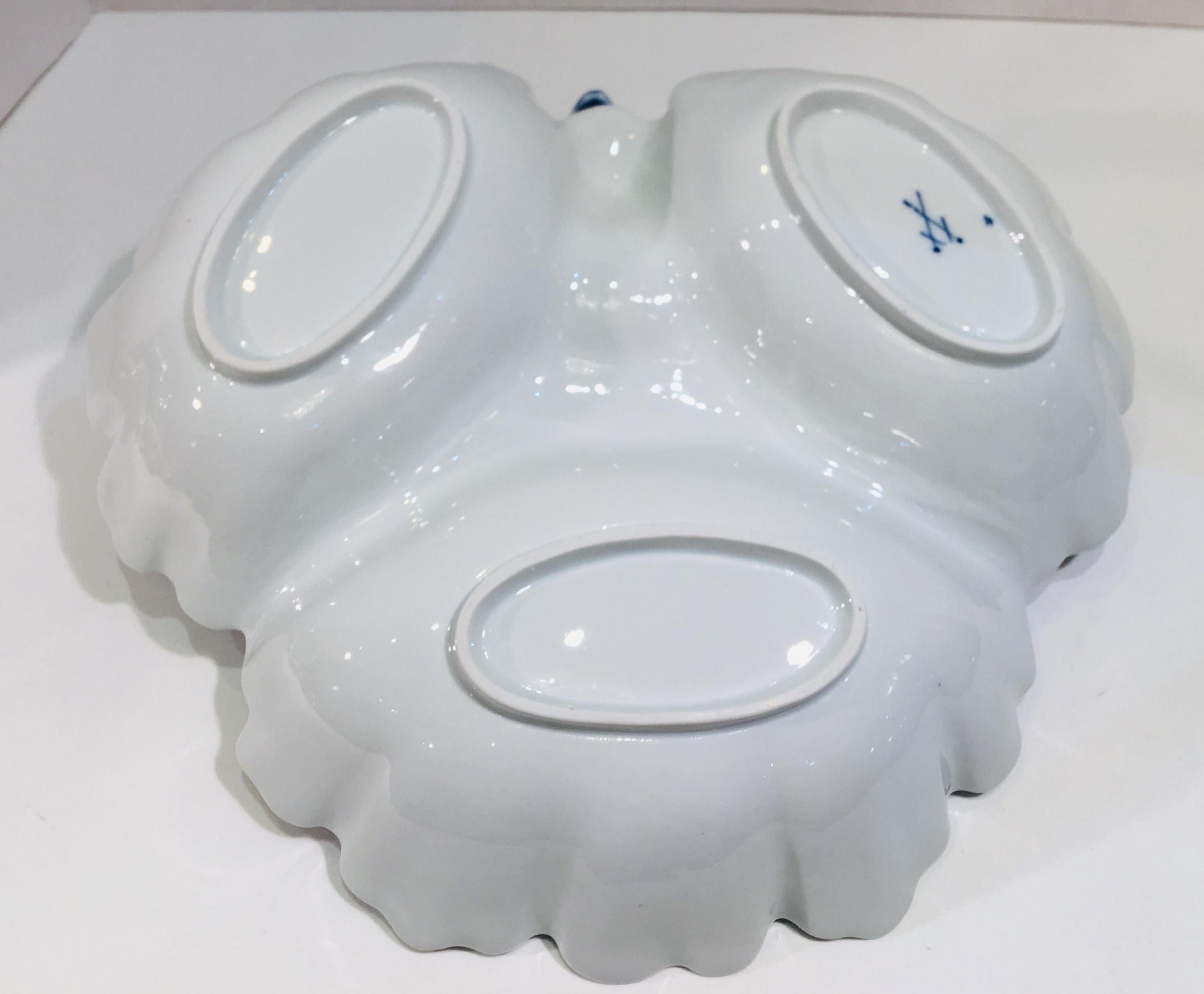 Fine Antique Meissen Porcelain Blue Onion Pattern 3 Lobed Serving Dish ...