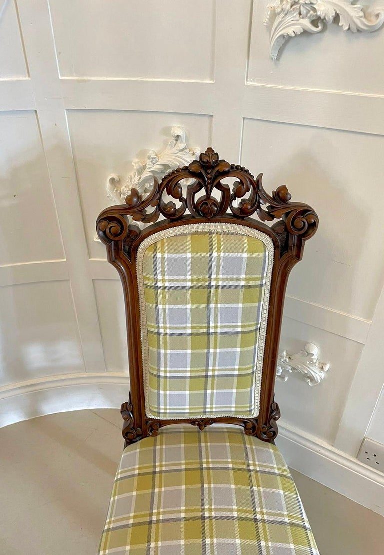 Fine Antique Victorian Carved Walnut Ladies Chair For Sale at 1stDibs