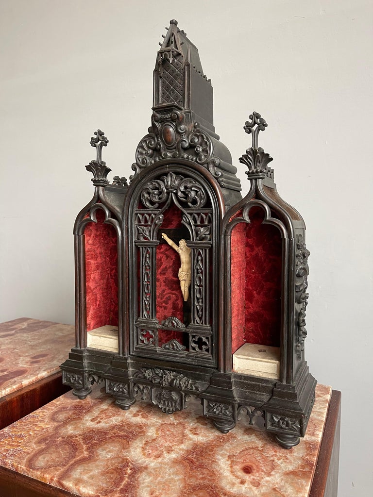 Fine Art Gothic Revival Hand Carved Miniature Chapel Stand Home Altar ...