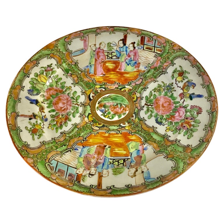 Fine Chinese Export Canton Porcelain Plate For Sale at 1stDibs