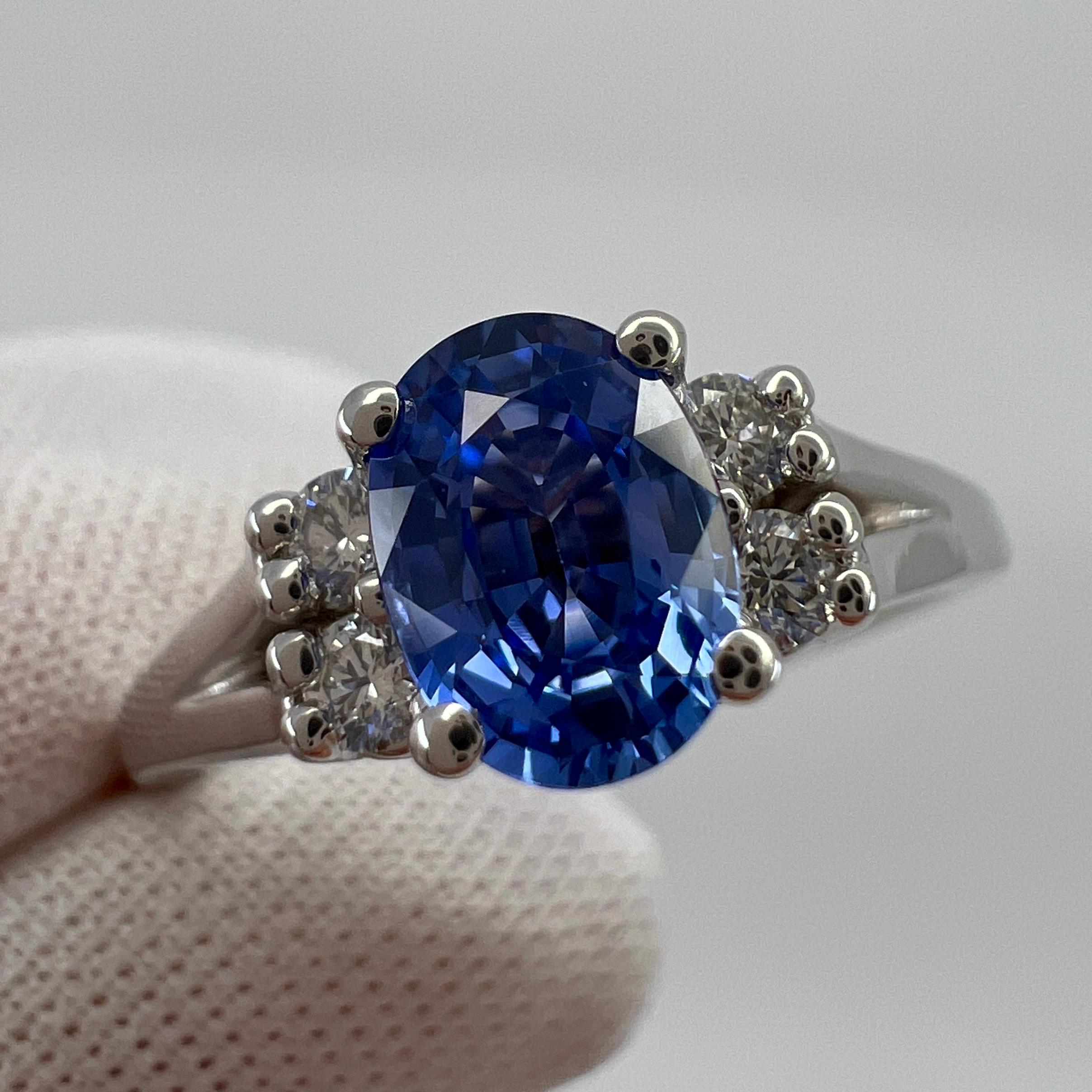 Fine Cornflower Blue 1.06ct Oval Ceylon Sapphire and Diamond 18k White Gold Ring For Sale at 1stDibs