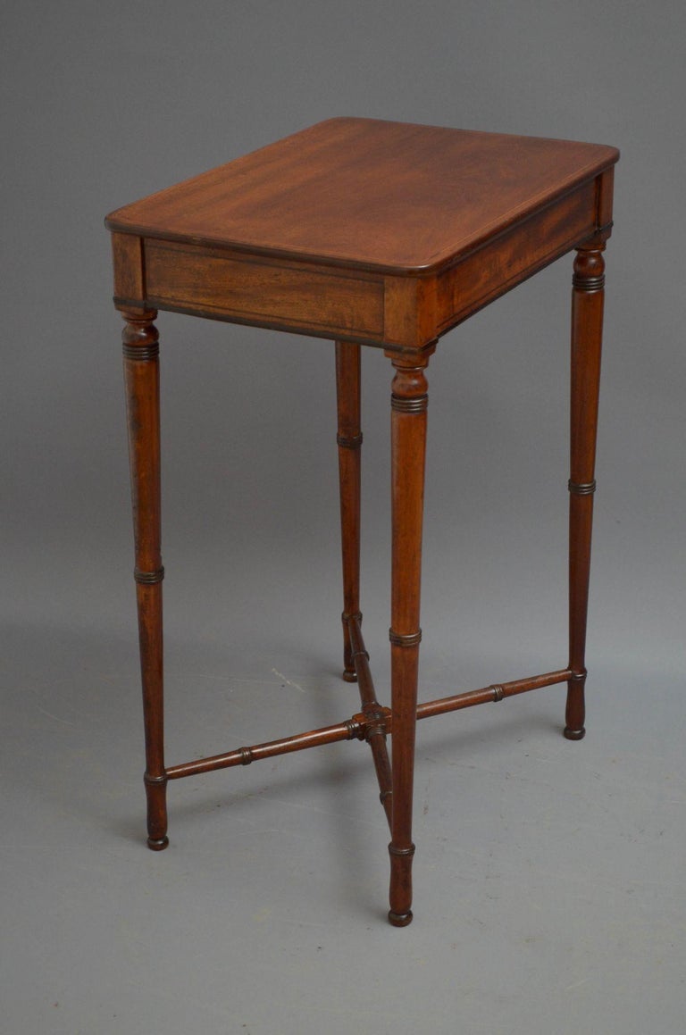 Fine Georgian Side Table For Sale at 1stDibs