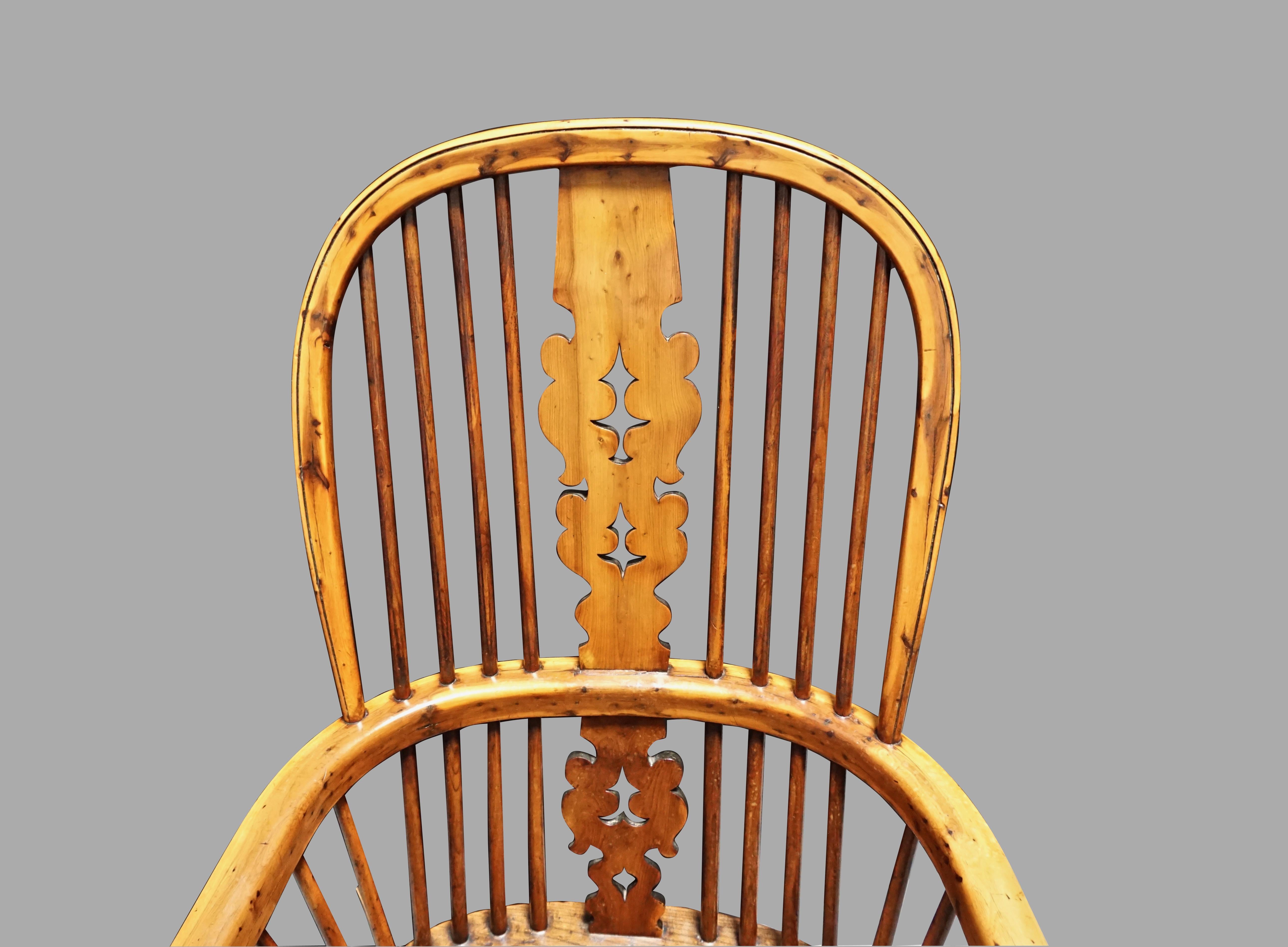 Fine Harlequin Set of 8 Yew Wood High Back Narrow Arm Windsor Chairs at ...