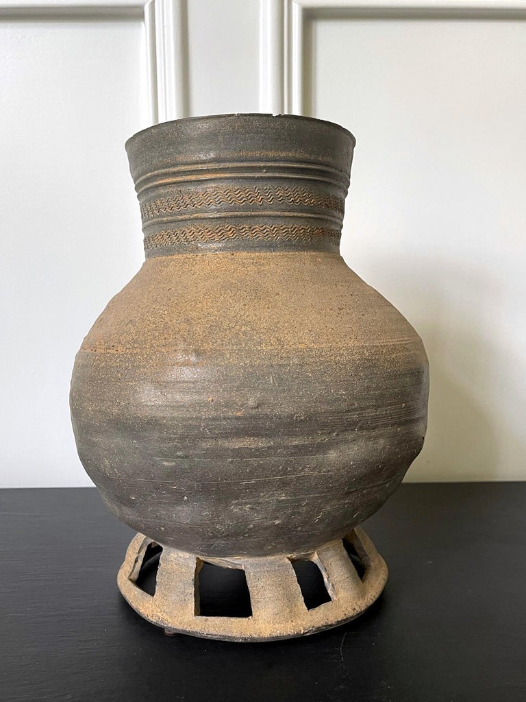 Fine Korean Pottery Footed Jar with Long Neck Silla Period For Sale at ...