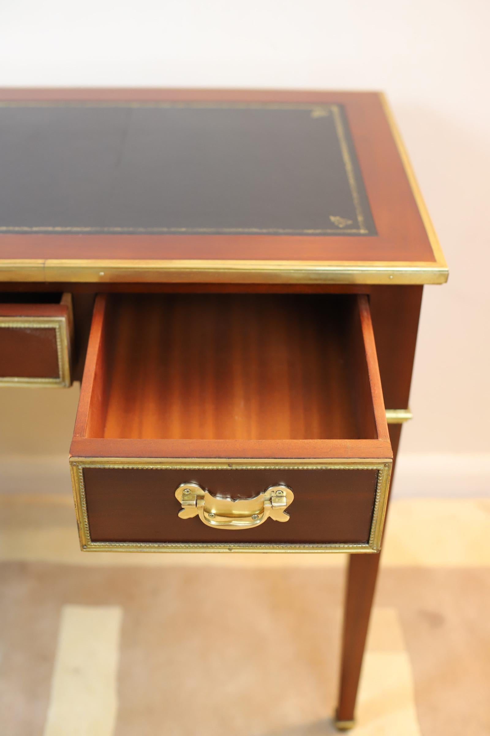 Fine Louis XVI Hardwood Three-Drawers Writing Desk For Sale at 1stDibs ...