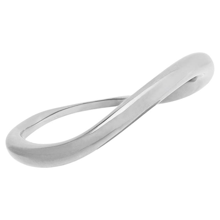 Fine Organic Curved Ring in Recycled Silver (Medium) For Sale at 1stDibs