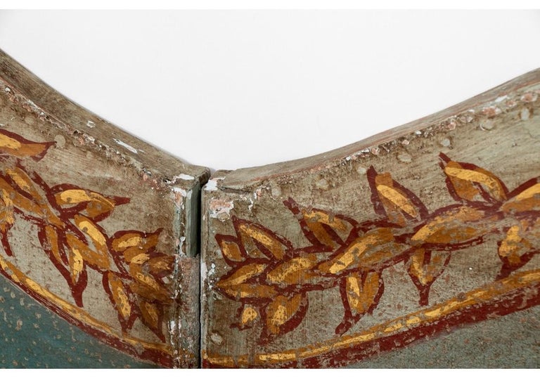 Fine Pair of Fine 18th Century Painted European Screens For Sale at 1stDibs