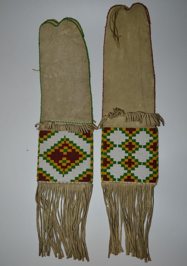 Fine Pair of Old Native American Indian Sarcee (Tsuut'ina) Beaded Pipe ...