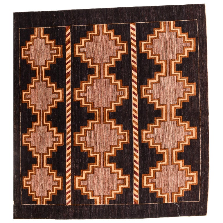 Fine Pak Gabbeh Pakistan Rug, Hand Knotted For Sale at 1stDibs