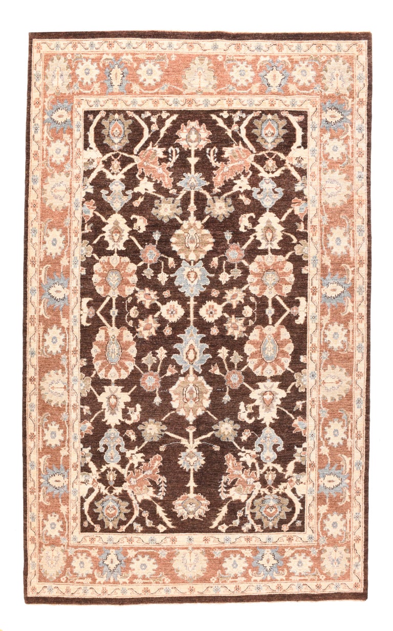 Fine Pishawar Pakistan Rug, Hand Knotted For Sale at 1stDibs