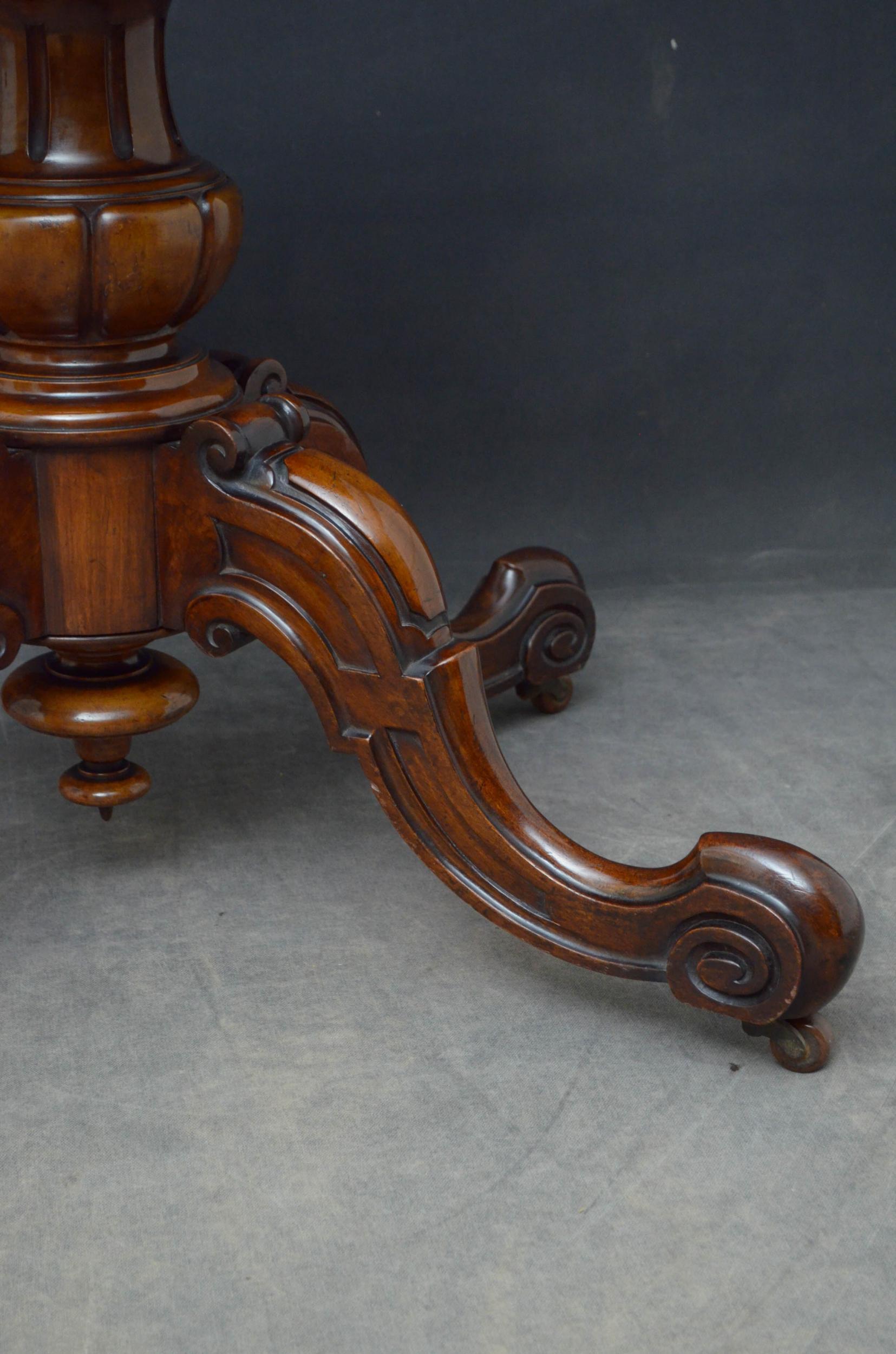 Fine Quality Victorian Centre Table at 1stDibs